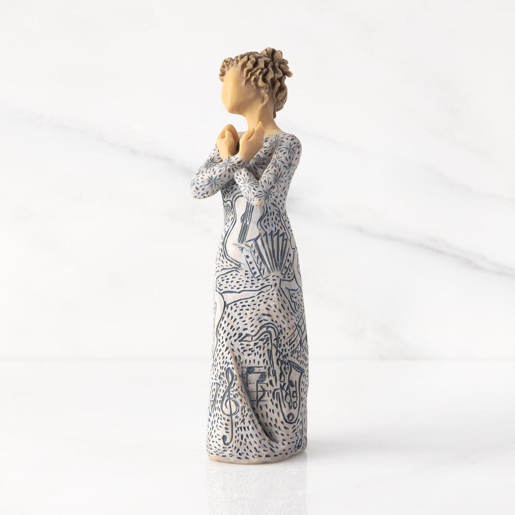 Music Speaks (Lighter skin) - Willow Tree Figurine - The Shabby Shed