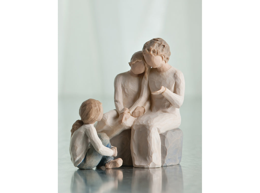 Grandmother with 2 granddaughters - Willow Tree Figurines – The Shabby Shed